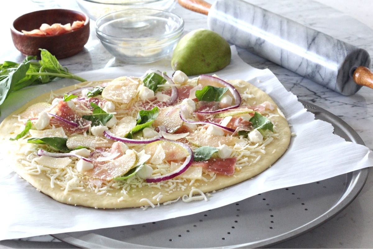 Pera Pizza with Prosciutto and Pistachios - Thyme For The Table