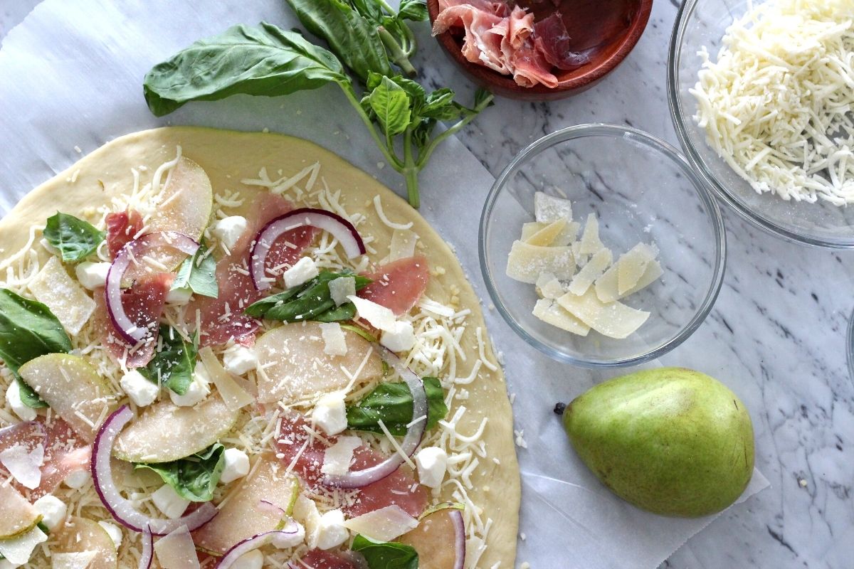Pera Pizza with Prosciutto and Pistachios - Thyme For The Table